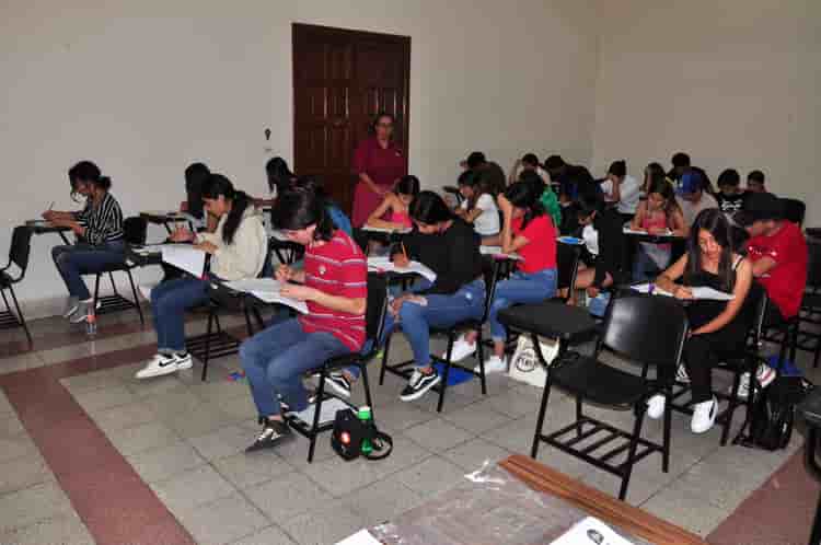 PRESENTAN EXAMEN DE ADMISIÓN ASPIRANTES AL TEC SALTILLO | TecNoticias