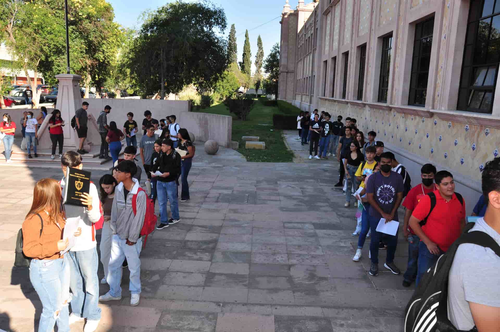 PRESENTAN EXAMEN DE ADMISIÓN ASPIRANTES AL TEC SALTILLO | TecNoticias